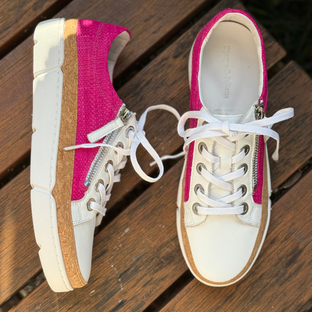 Django and Juliette Torry - White/Fuchsia – Shannons Shoes